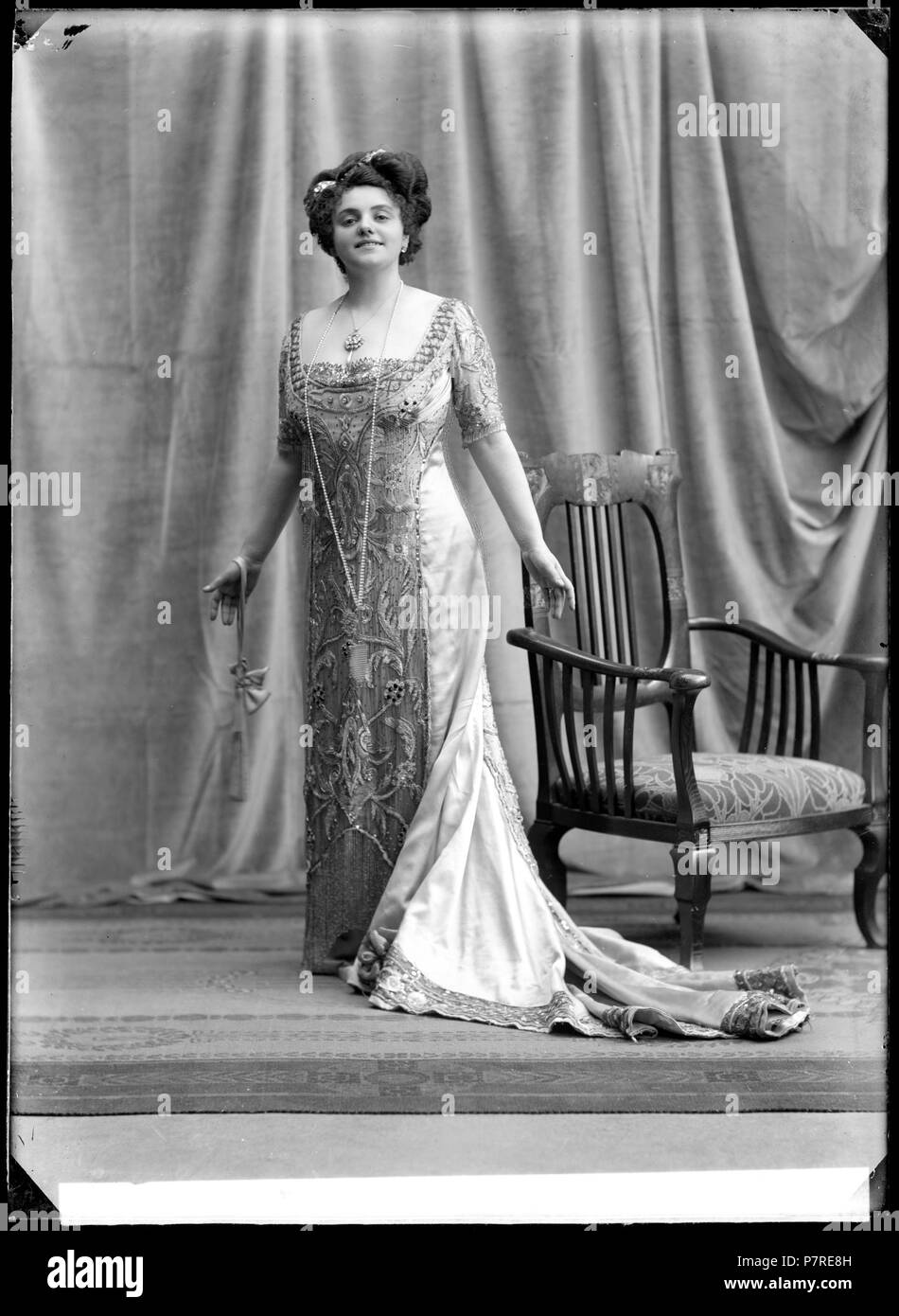 Rosa Grünberg som Alice i Dollarprinsessan, Oscarsteatern 1908 ...