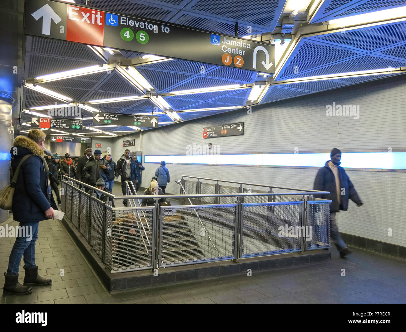 New york city hall subway hi-res stock photography and images - Alamy