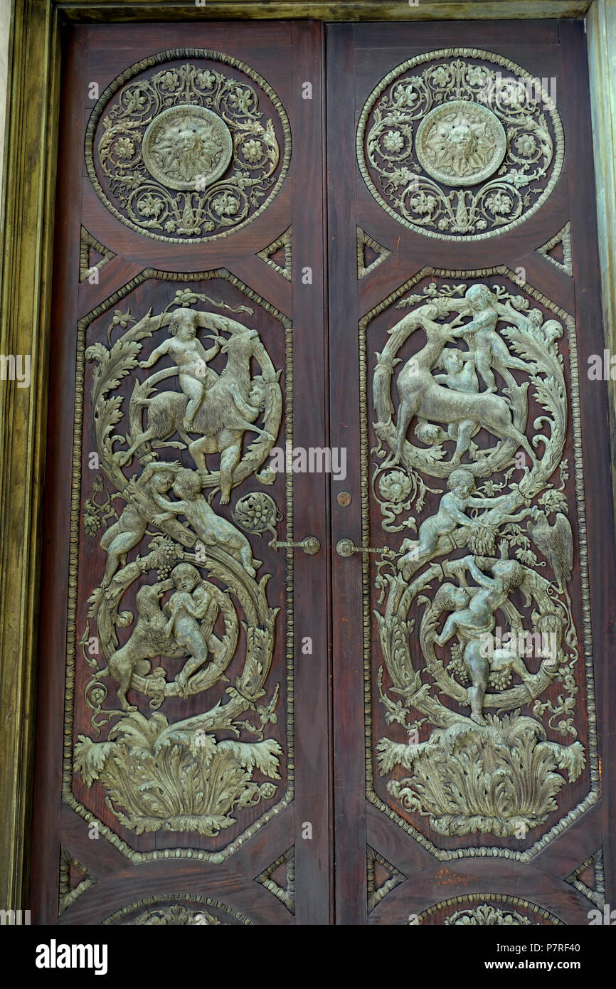 Palazzo torlonia rome hi-res stock photography and images - Alamy