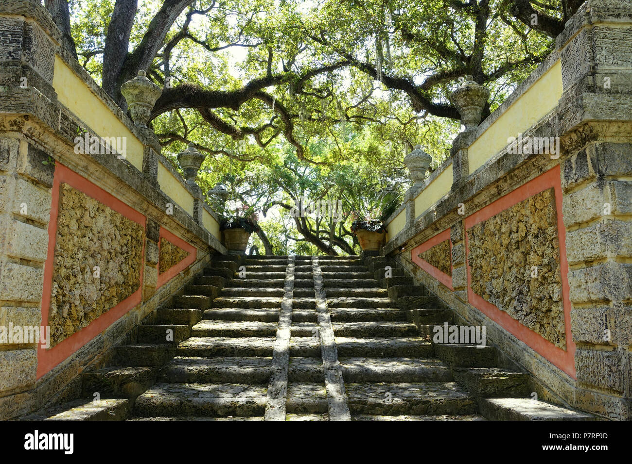 English: Garden Mound - Vizcaya Museum and Gardens - Miami, Florida ...