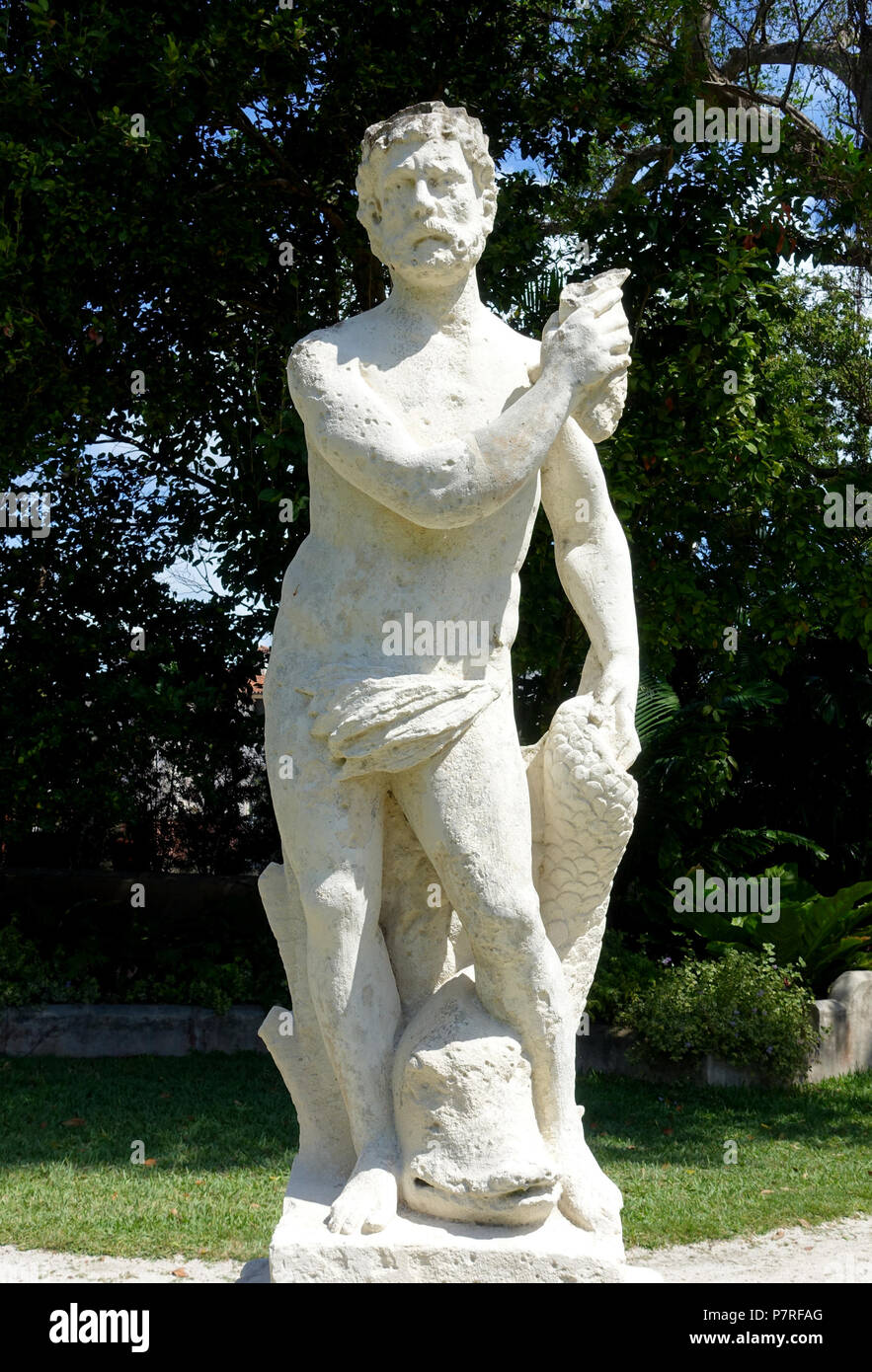 English: Sculpture in Vizcaya Museum and Gardens - Miami, Florida, USA ...