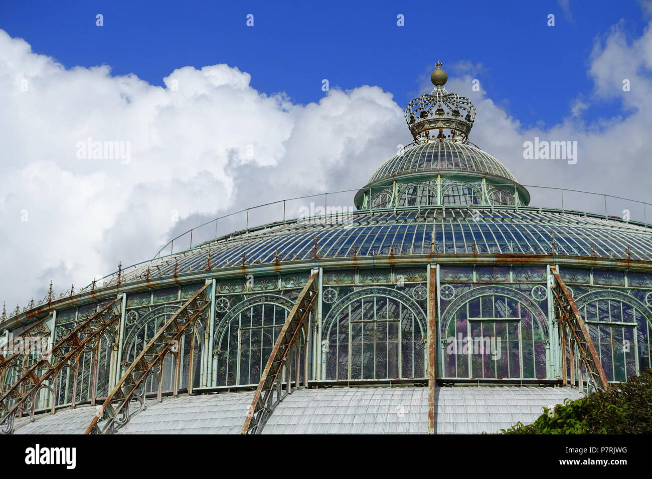 Castle of laeken hi-res stock photography and images - Alamy
