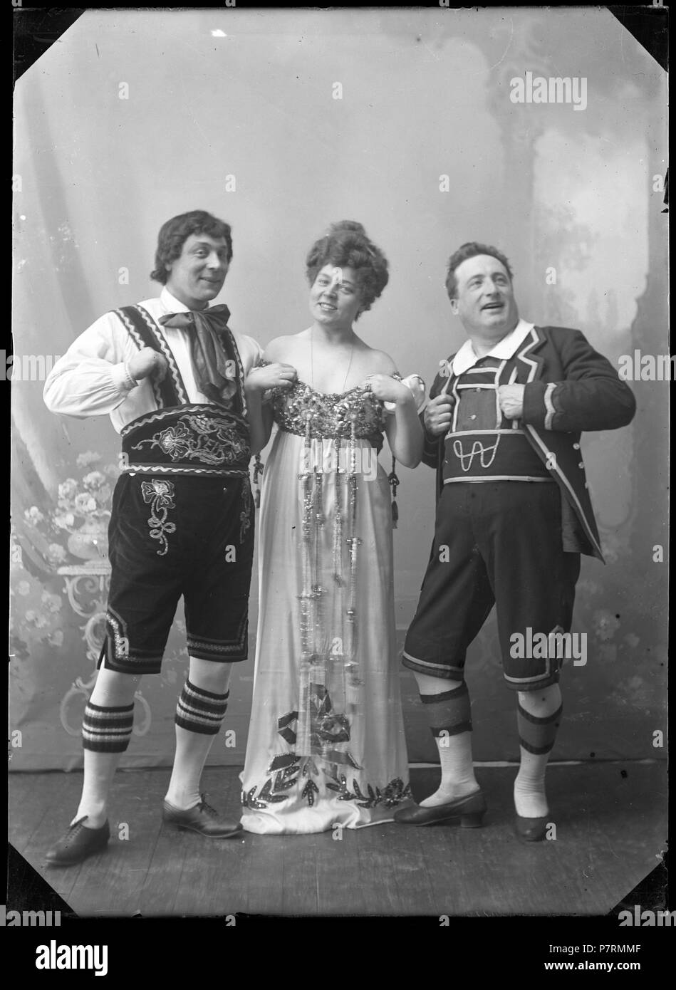 Birger Schücker som Sepp, Emma Meissner som Coralie & Gustaf Adolf Lund ...