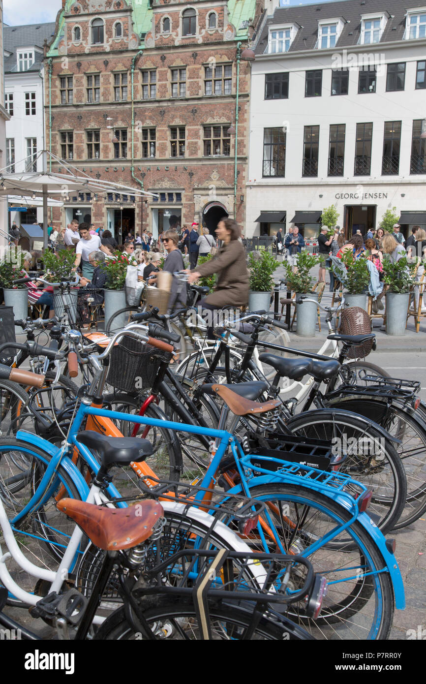 Danish cycle shop hi-res stock photography and images - Alamy