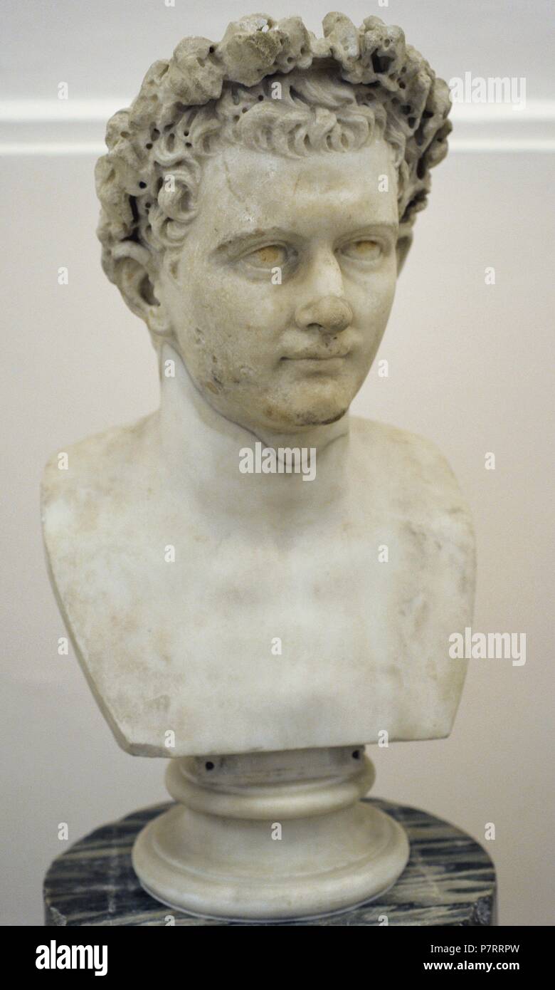Emperor flavian hi-res stock photography and images - Alamy