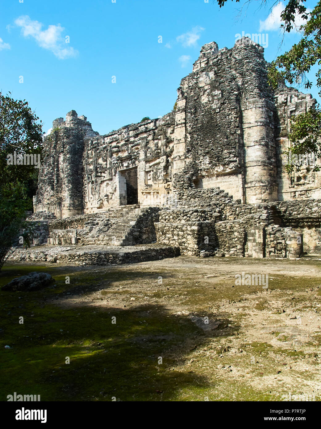Mexico calakmul building hi-res stock photography and images - Alamy