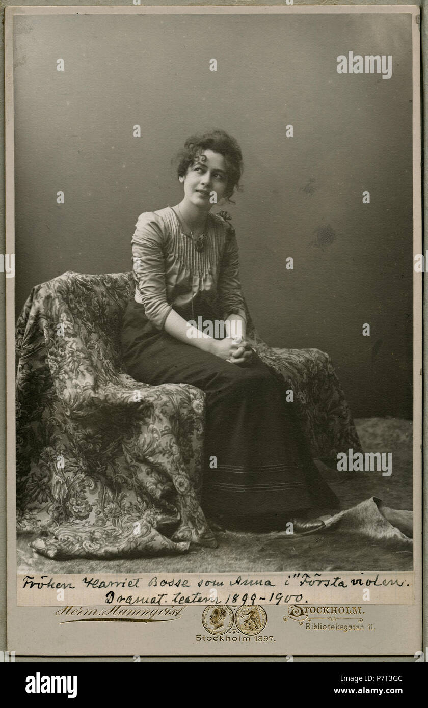 Harriet Bosse som Anna i Första fiolen, Dramatiska teatern 1900 187 ...