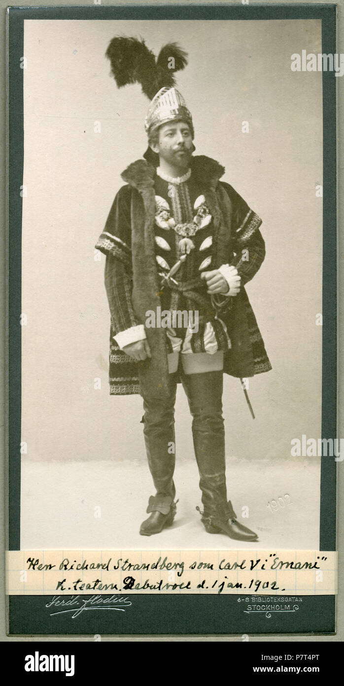 Carl v hi-res stock photography and images - Alamy