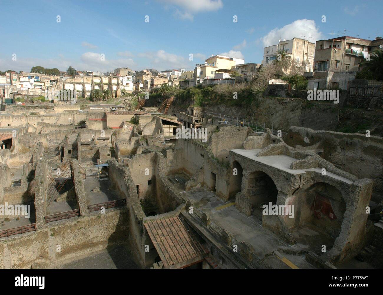 Ruinas de ciudad romana hi-res stock photography and images - Alamy