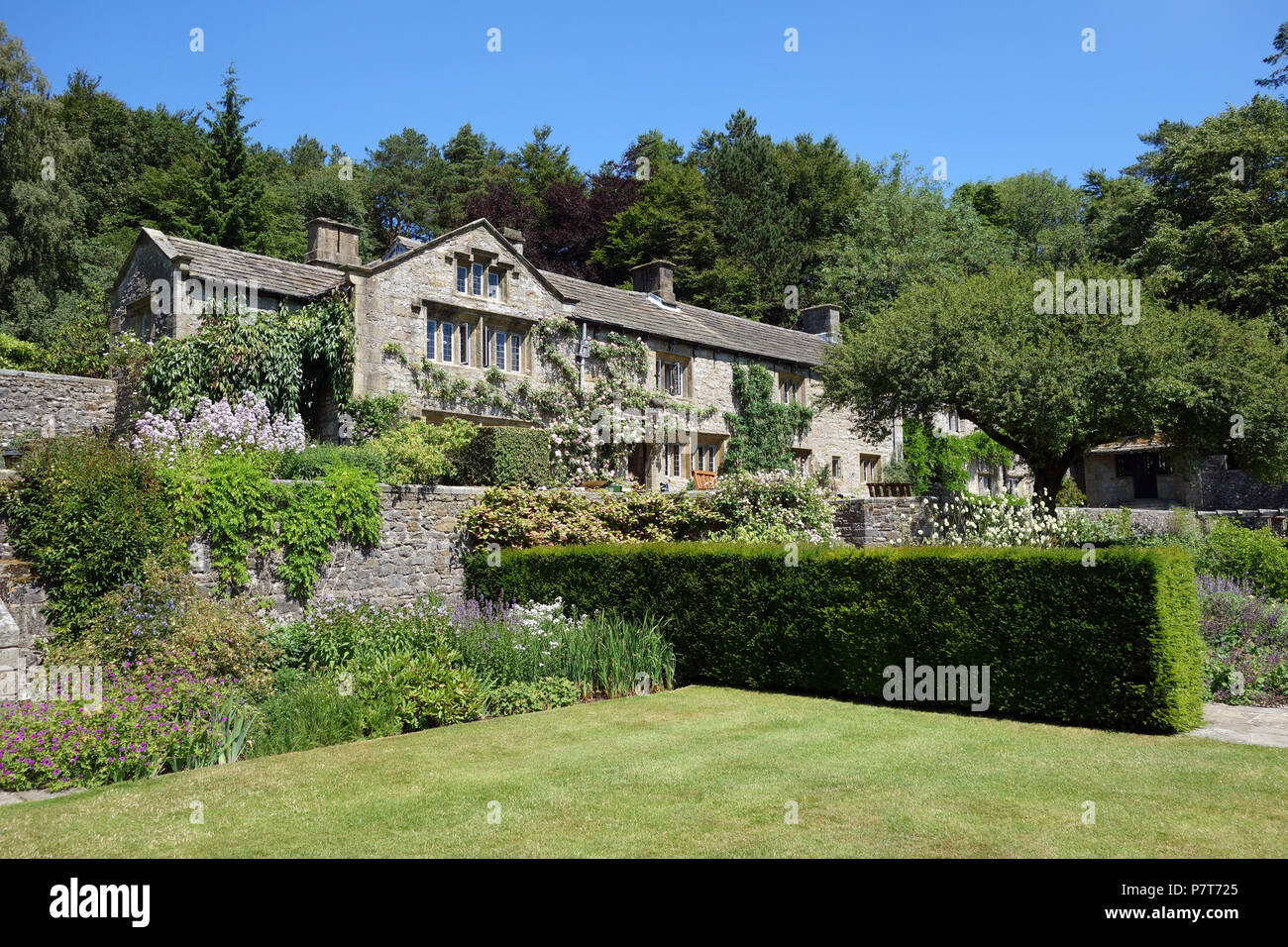 Parcevall hall hi-res stock photography and images - Alamy