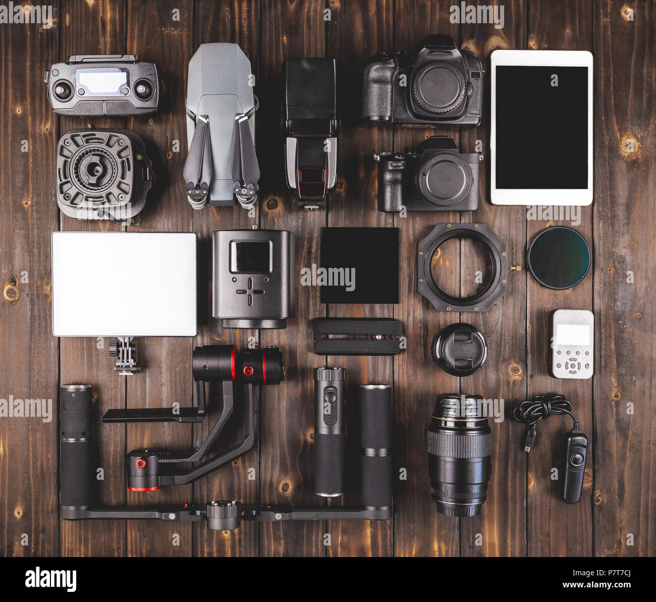 Mirrorless camera accessories hi-res stock photography and images - Alamy