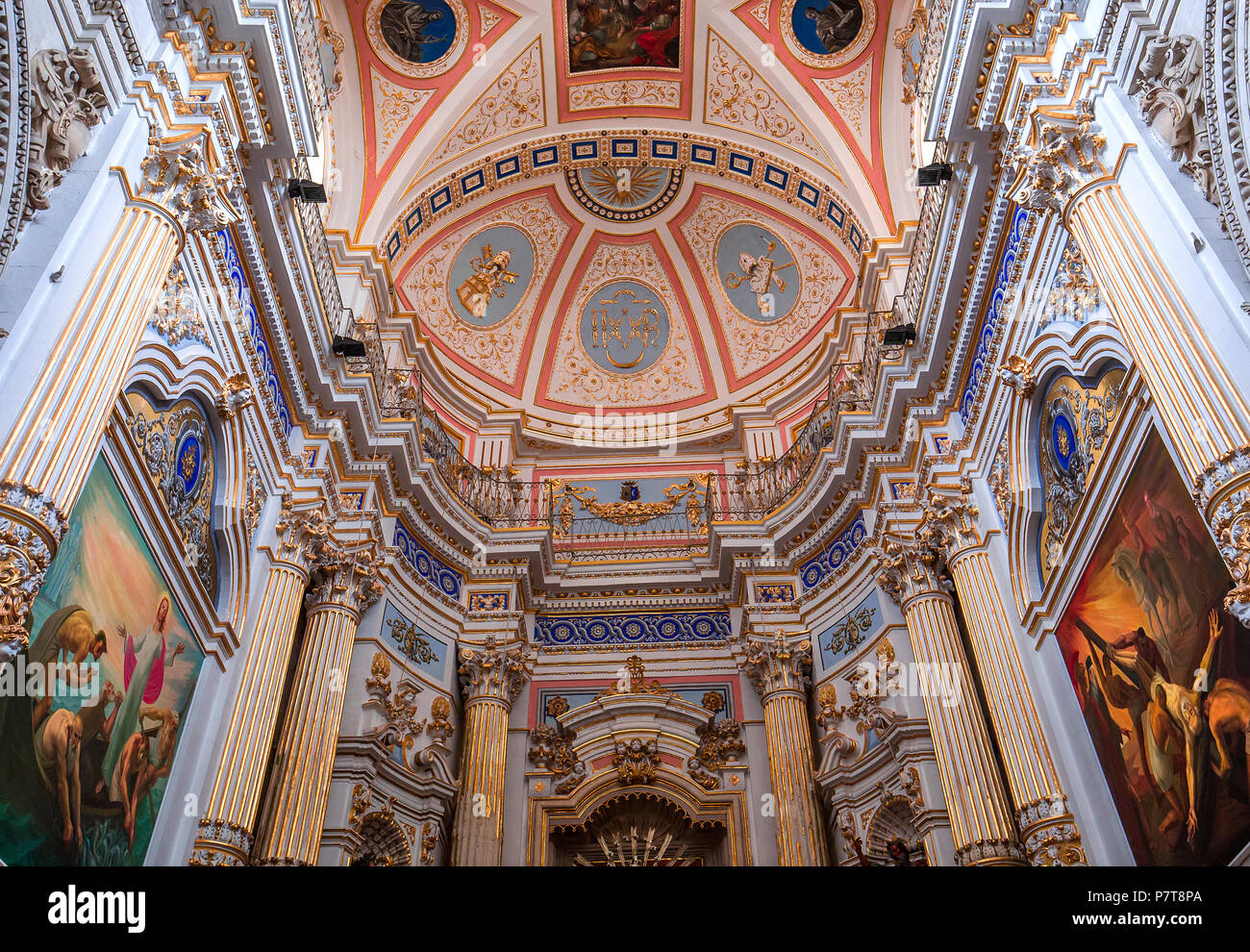 MODICA, SICILY, ITALY, JUNE 19, 2018 : interiors details and frescoes ...