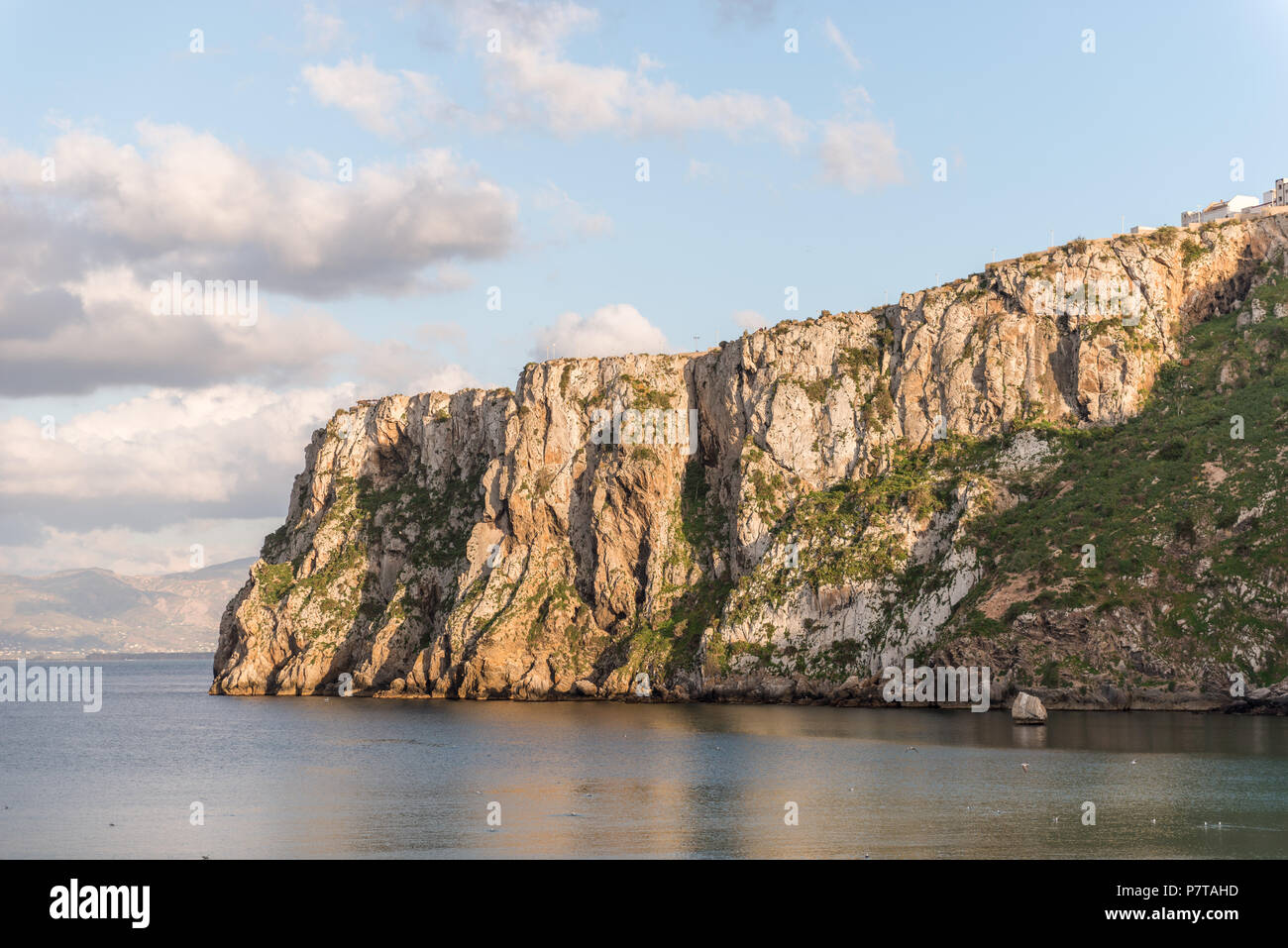 Quemado beach hi-res stock photography and images - Alamy