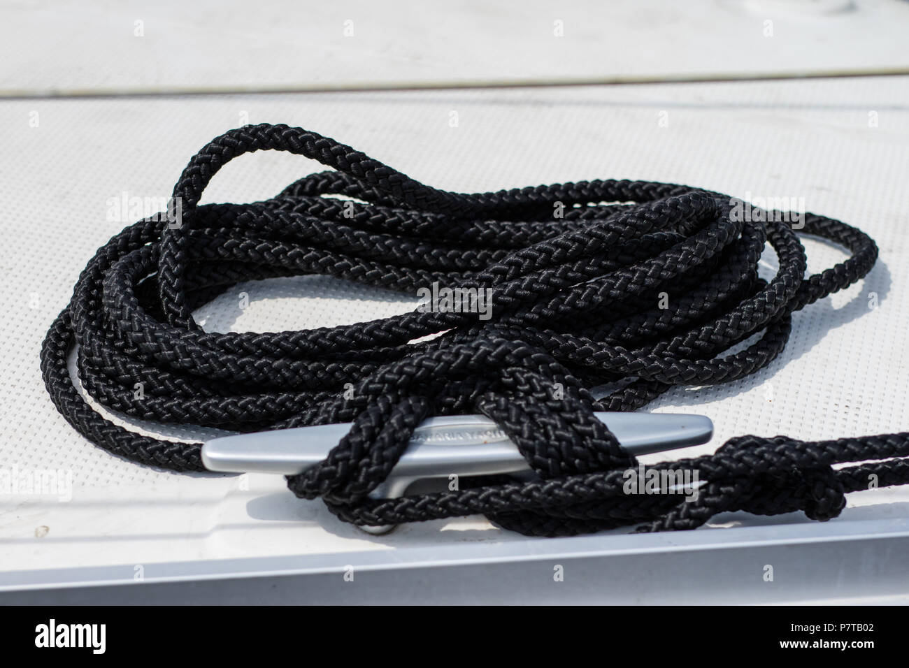 Capstan knot hi-res stock photography and images - Alamy