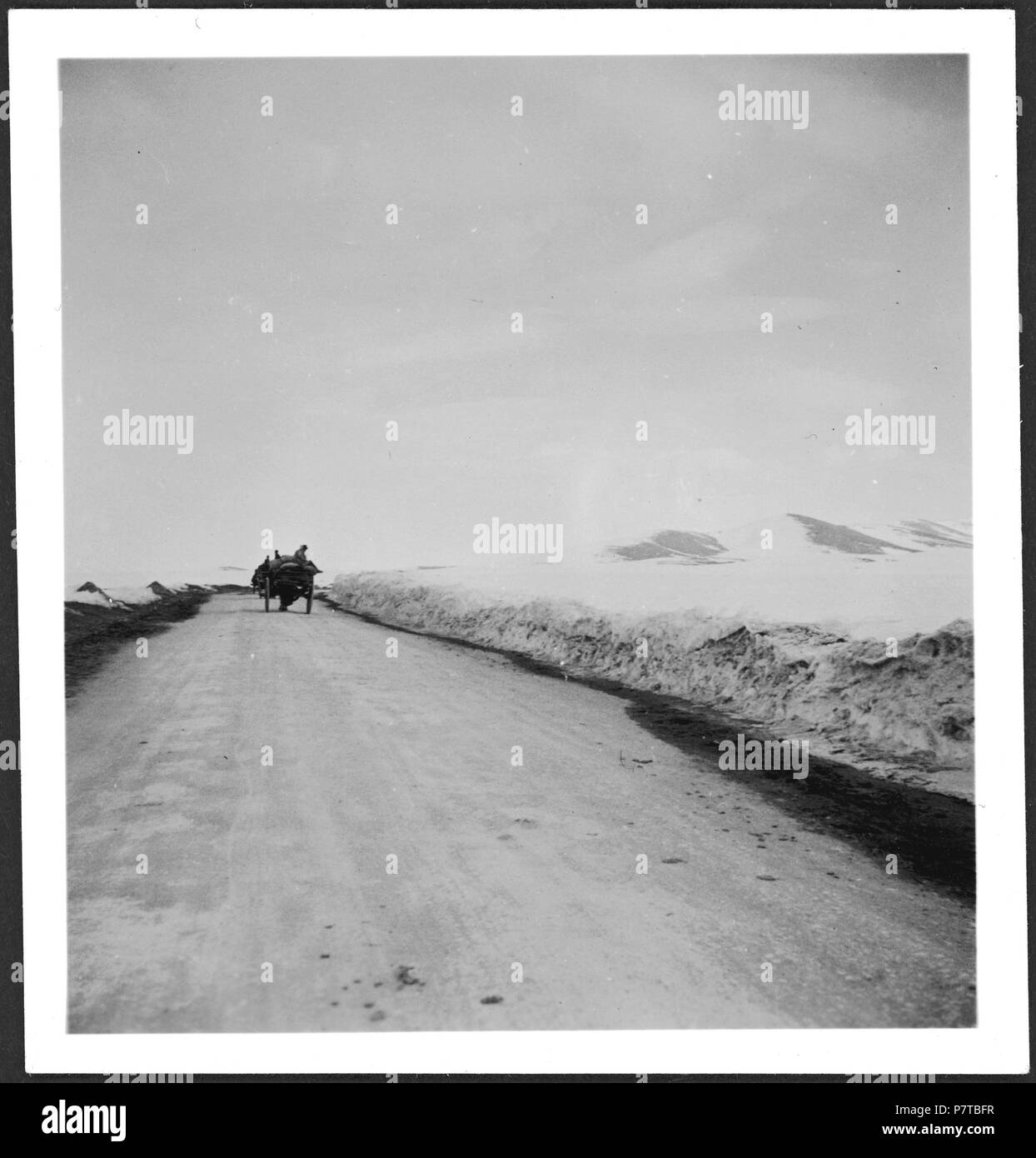 04 002 Black and White Stock Photos & Images - Alamy