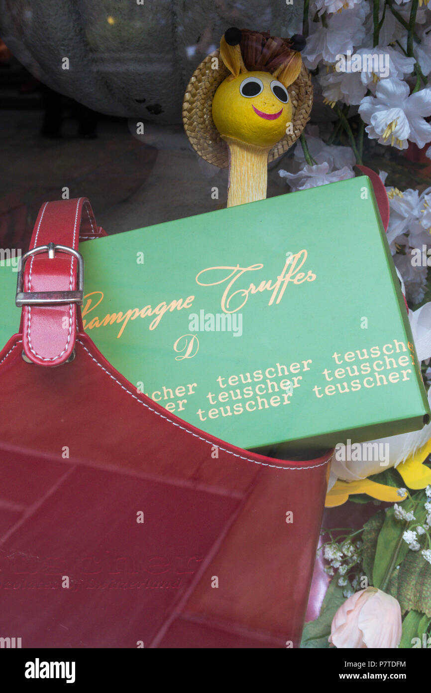 Teuscher Chocolatier Store Window Display, Rockefeller Center, NYC ...