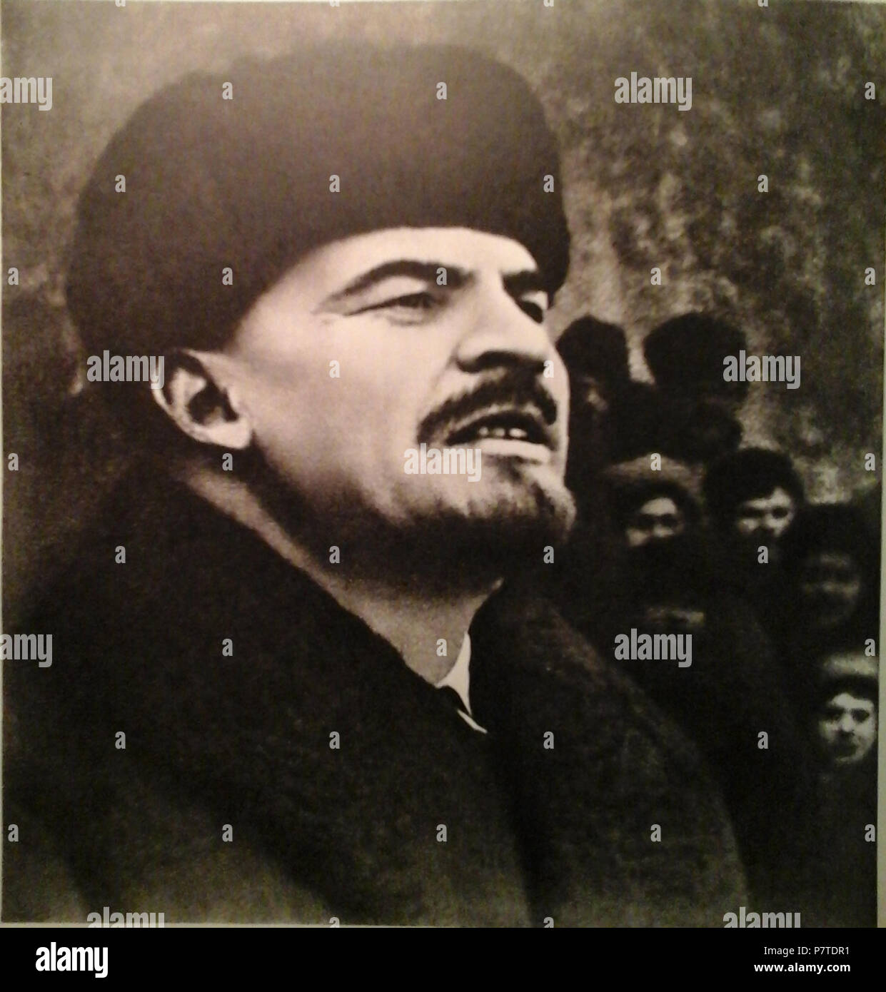 Lenin speech hi-res stock photography and images - Alamy