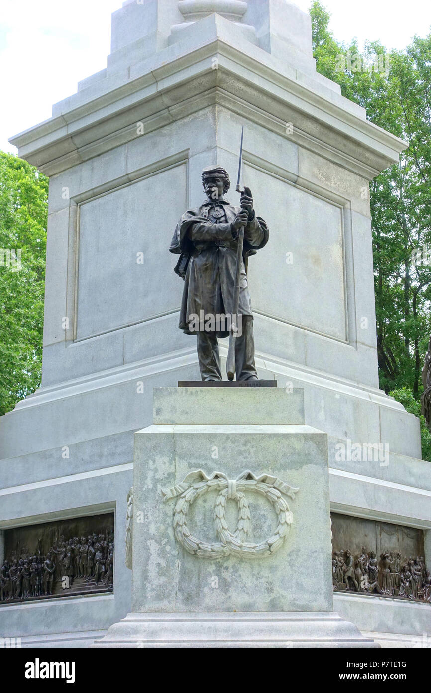 English: Soldiers and Sailors Monument - Boston Common - Boston ... English: Soldiers and Sailors Monument - Boston Common - Boston ...