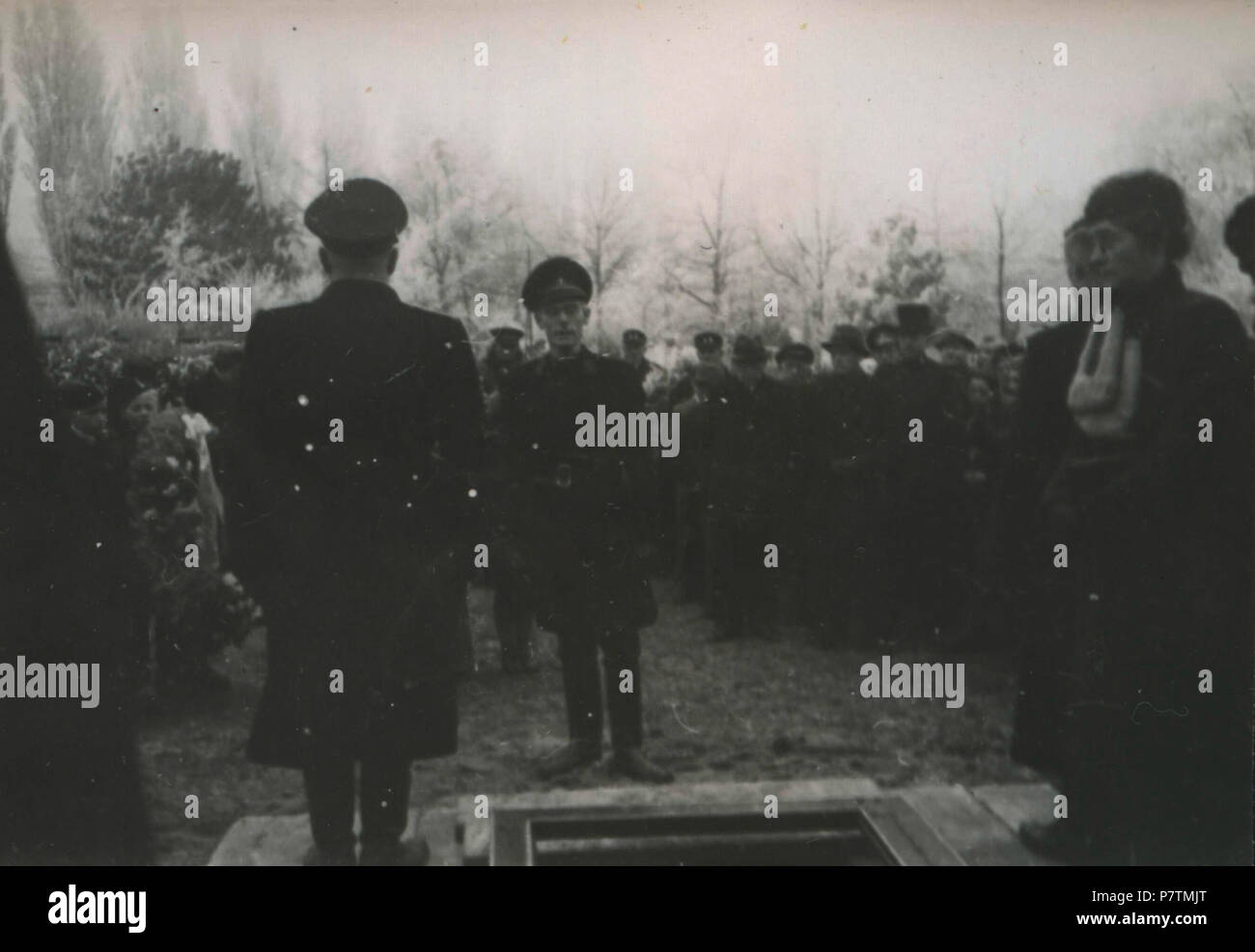 . Begrafenis NSB. Nederlands: Begrafenis van Dr. J.J.L.D. Baron van ...