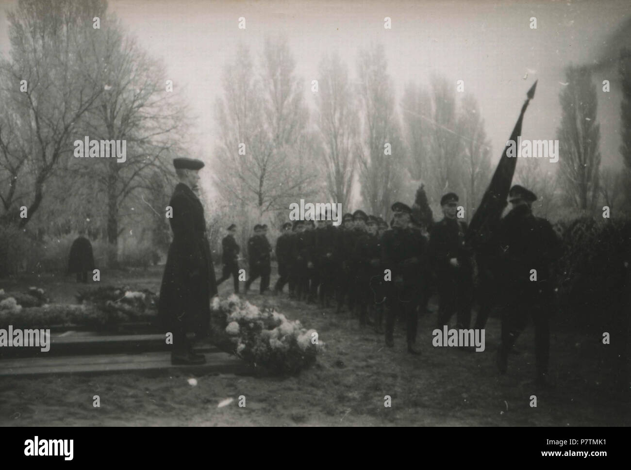 . Begrafenis NSB. Nederlands: Begrafenis van Dr. J.J.L.D. Baron van ...