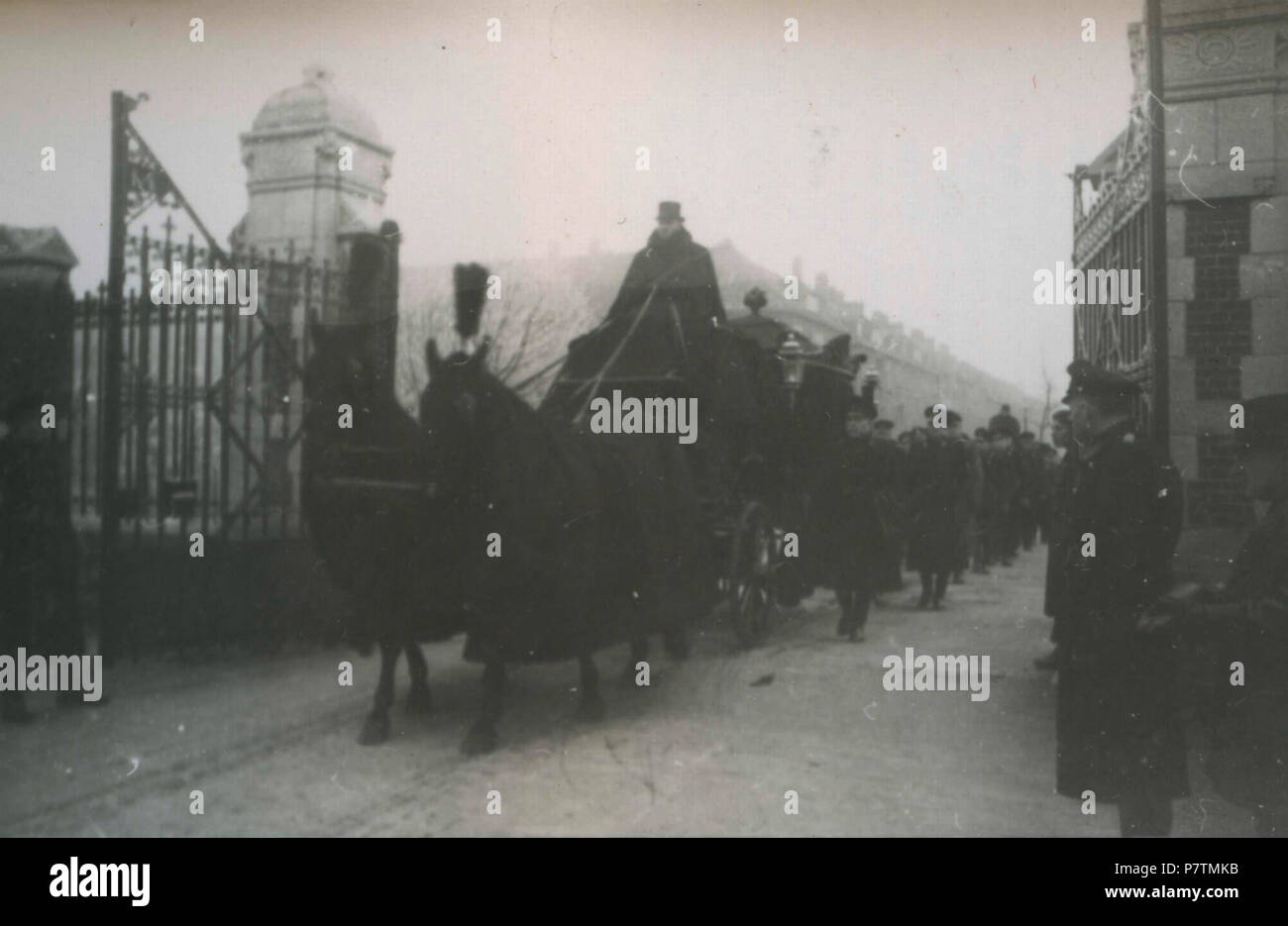 . Begrafenis NSB. Nederlands: Begrafenis van Dr. J.J.L.D. Baron van ...