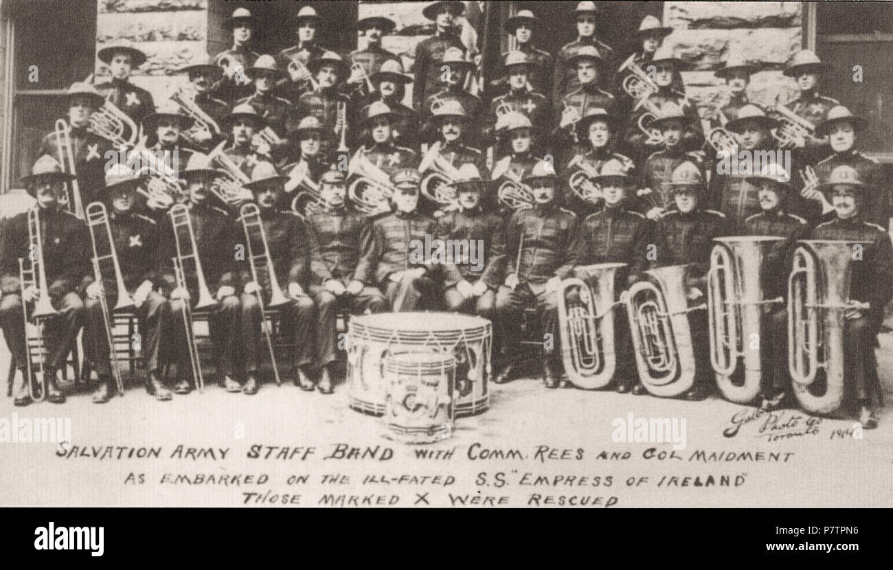 The staff band hi-res stock photography and images - Alamy