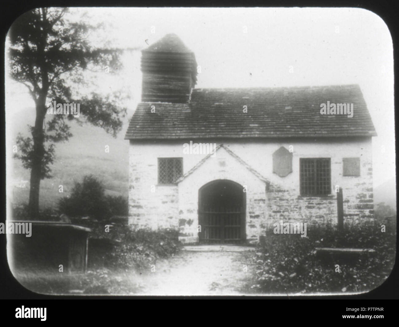 English: Capel-y-ffin church in around 1900-1920 facing the porch ...
