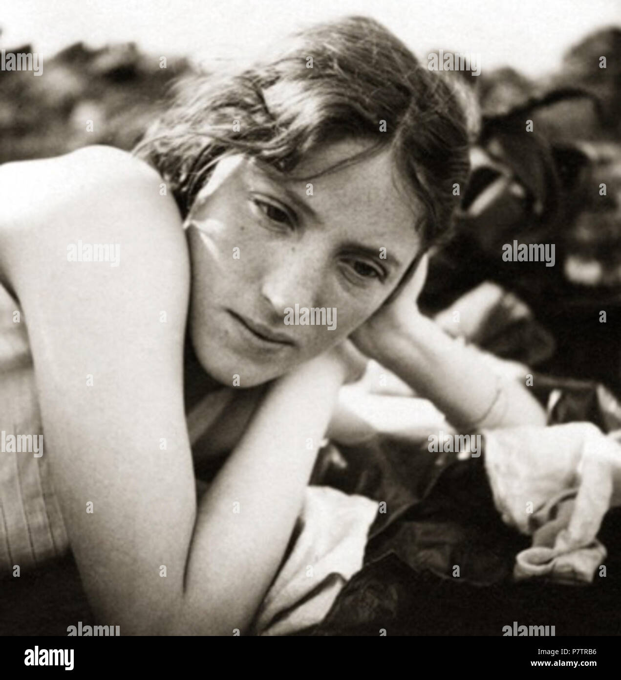 English: Barbara, head resting on left hand . circa 1920 288 ...