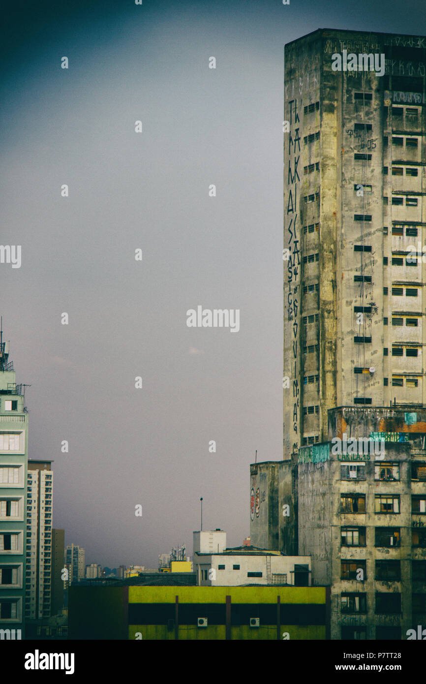 Giant vertical slums of the megalopolis Stock Photo - Alamy