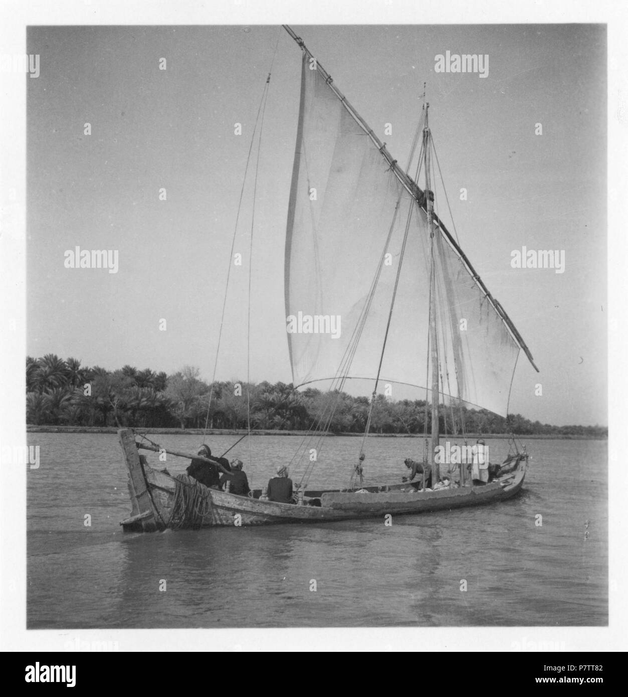 Euphrat Black and White Stock Photos & Images - Alamy