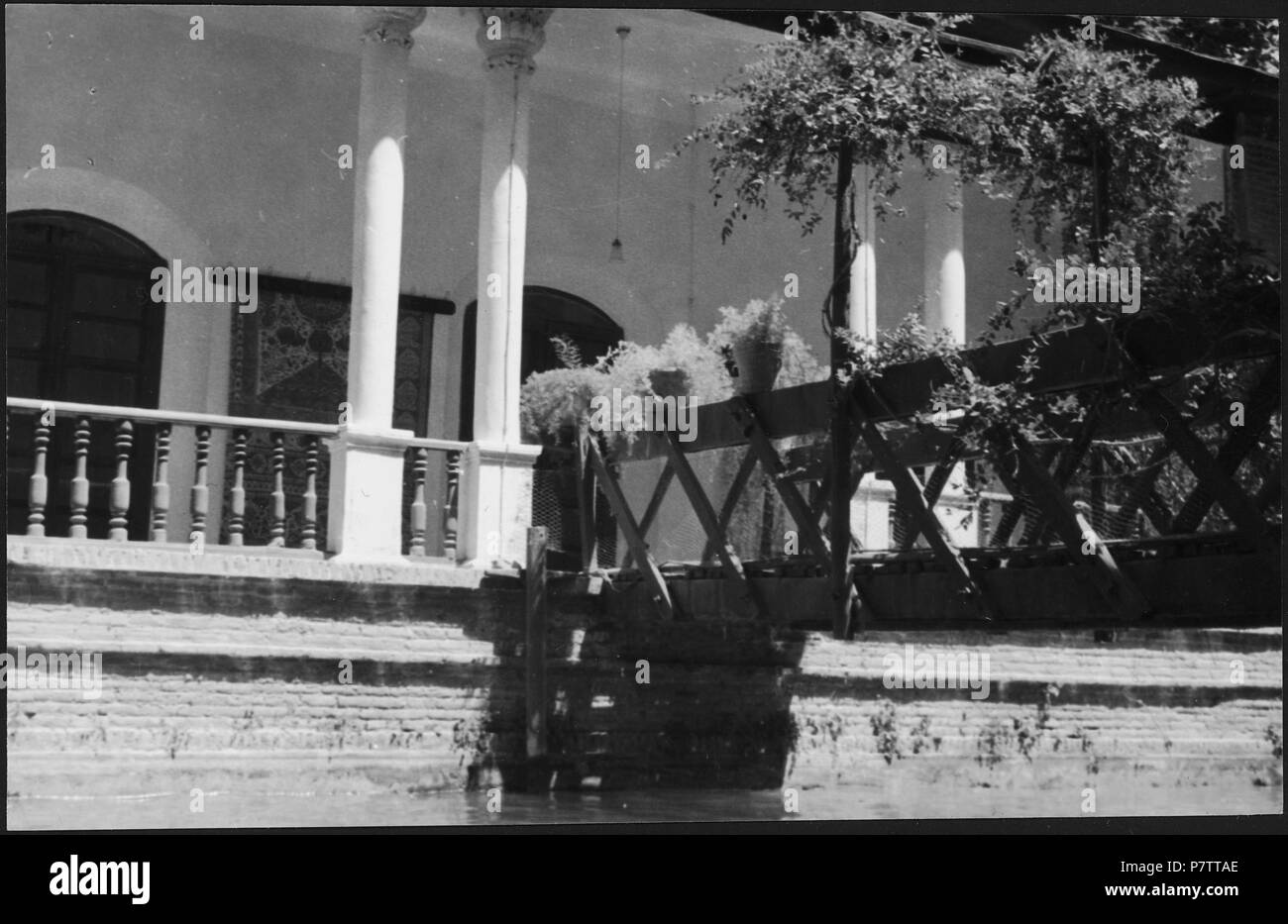 73 CH-NB - Iran, Teheran (Tehran)- Gärten - Annemarie Schwarzenbach ...