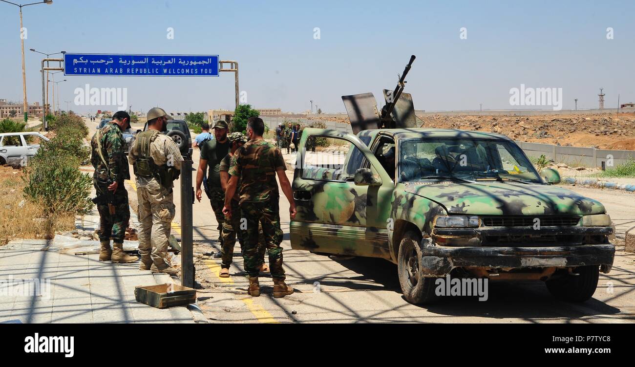 Daraa, Syria. 7th July, 2018. Syrian soldiers are seen at the Nasib ...
