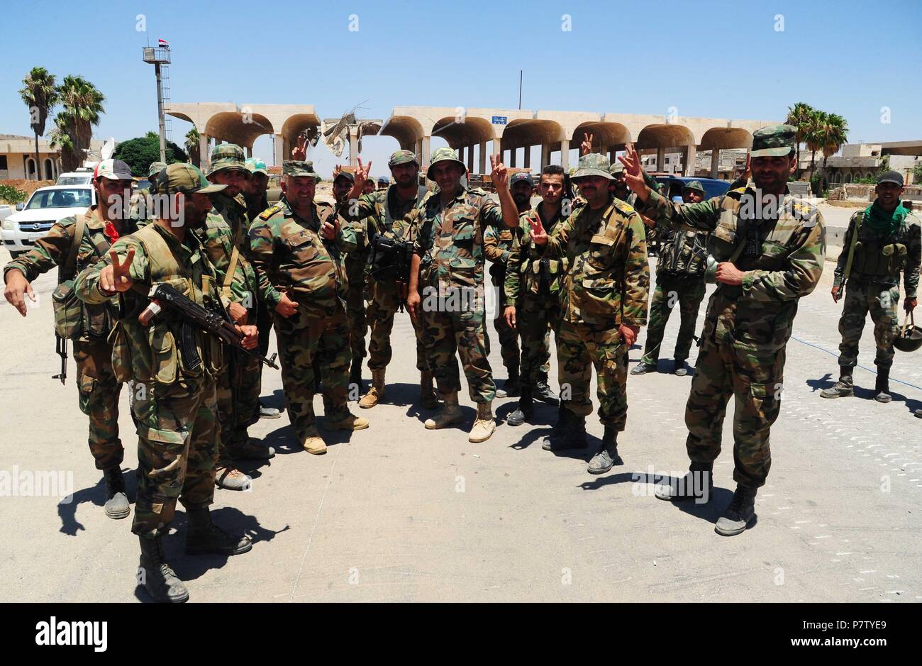 Daraa, Syria. 7th July, 2018. Syrian soldiers are seen at the Nasib ...