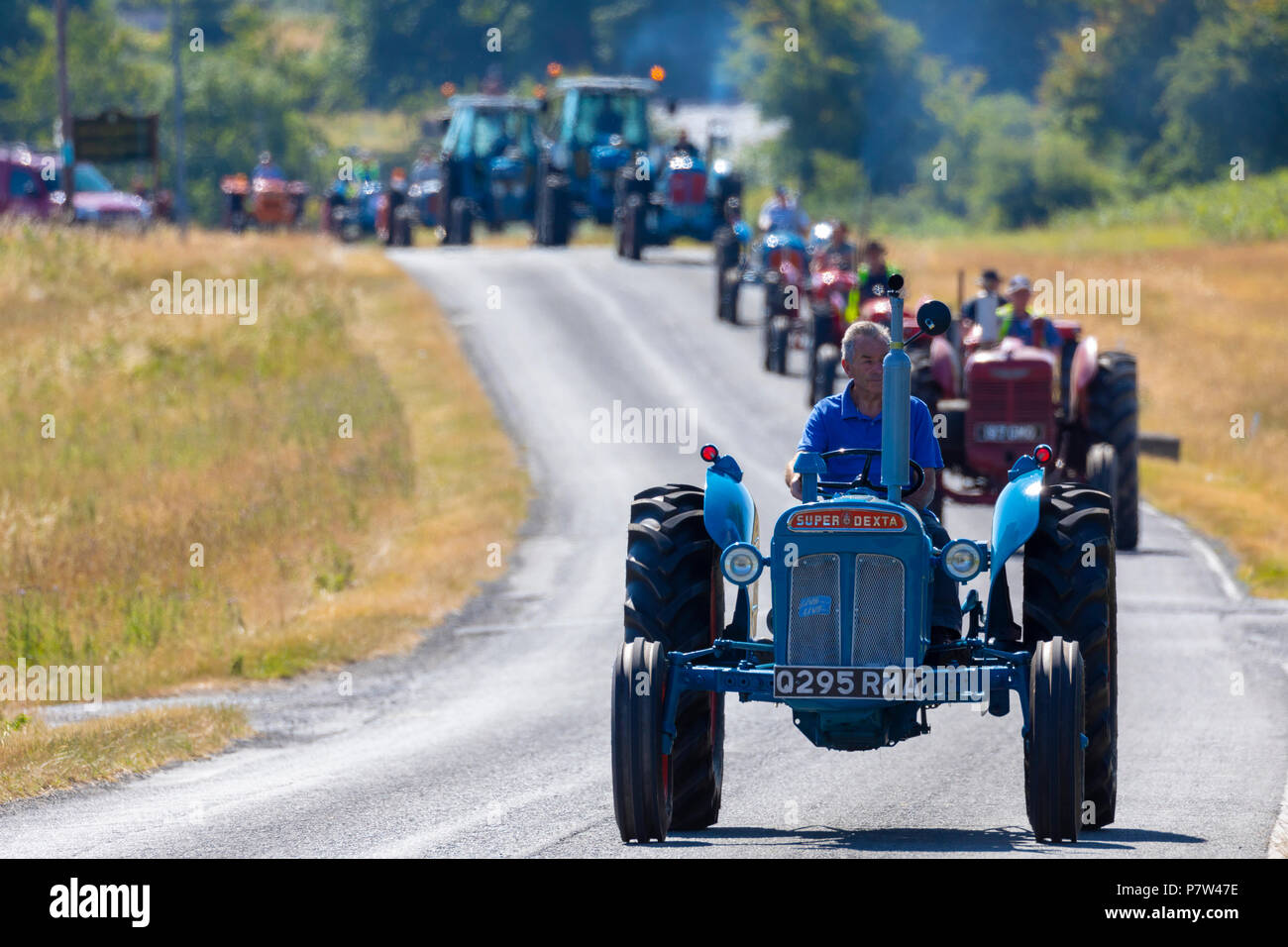 Classic tractors hi-res stock photography and images - Alamy