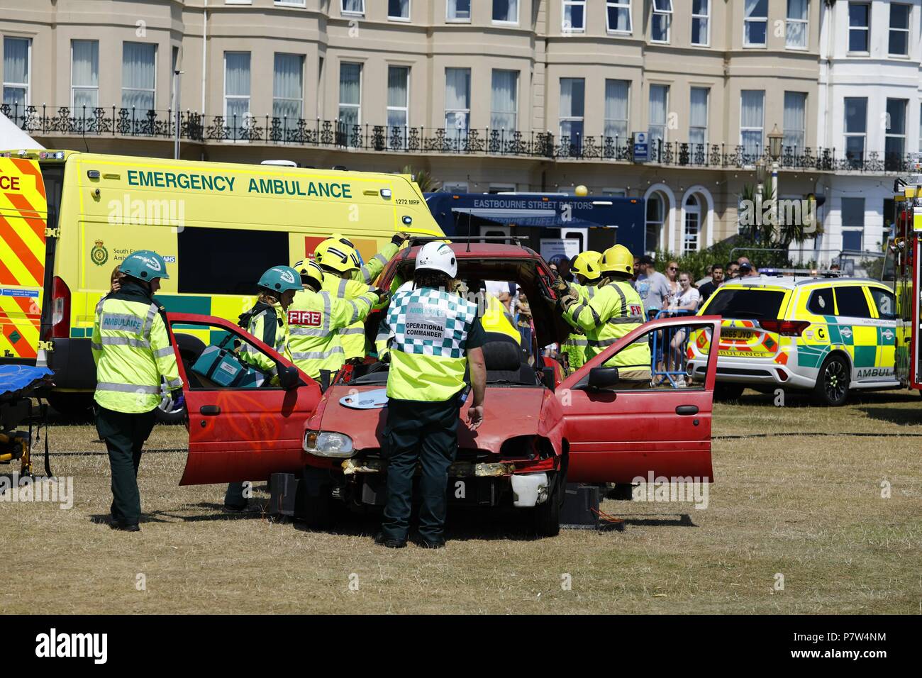 Emergency servives hi-res stock photography and images - Alamy