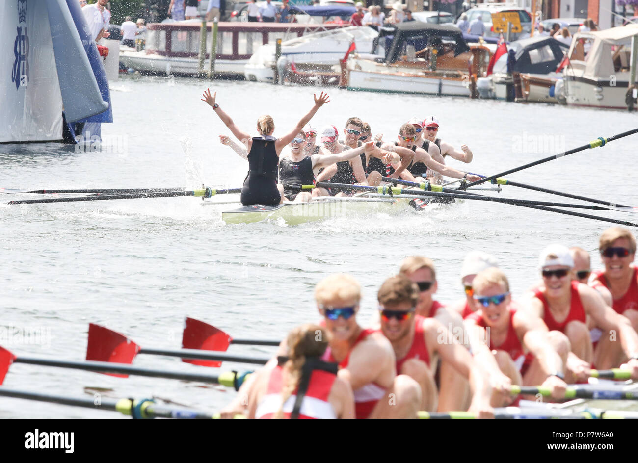 Henley on thames rowing club hi-res stock photography and images - Alamy