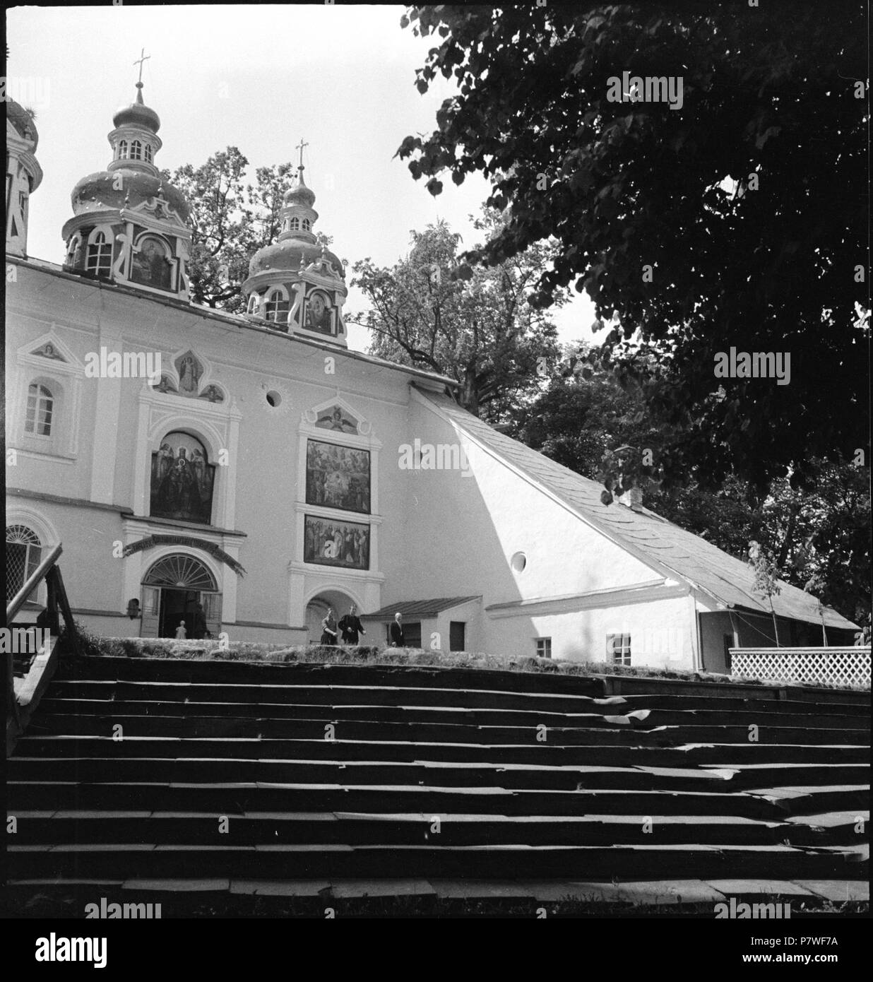 Estland, Petseri (Pechory): Kloster; Treppe zum Kloster. 1937 70 CH-NB ...