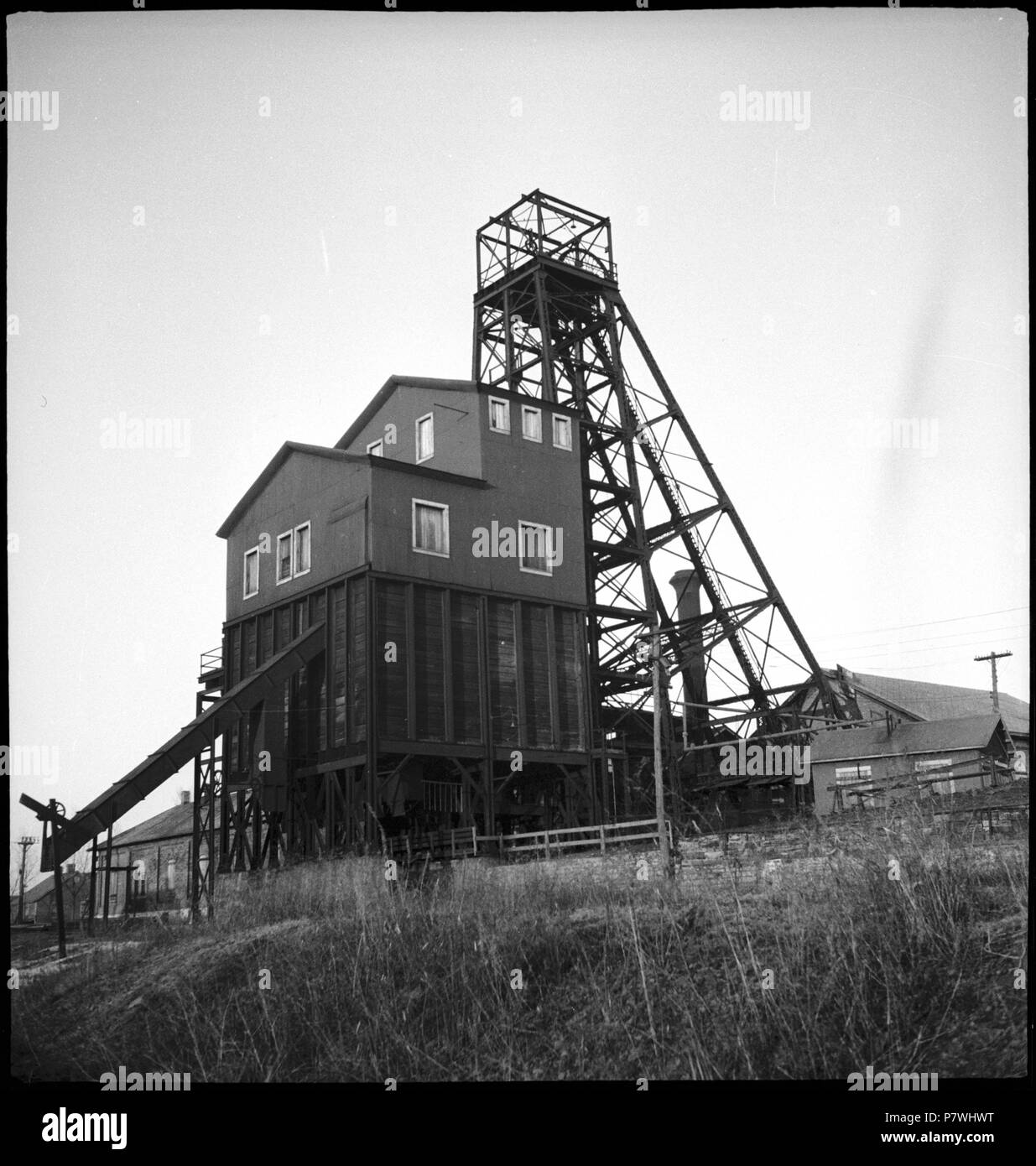 Coal factory usa Black and White Stock Photos & Images - Alamy