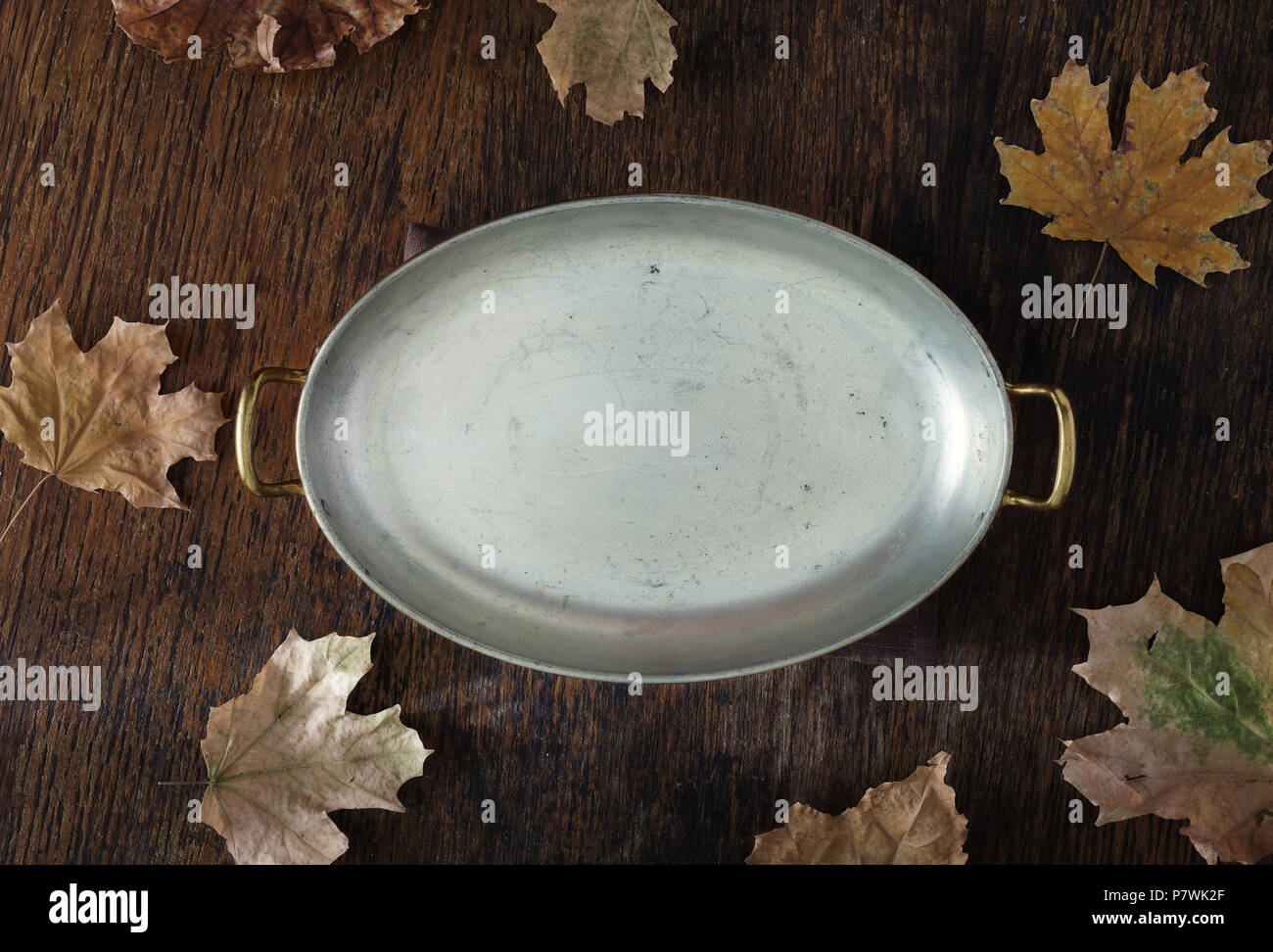 Pan background autumn leaves hi-res stock photography and images - Alamy