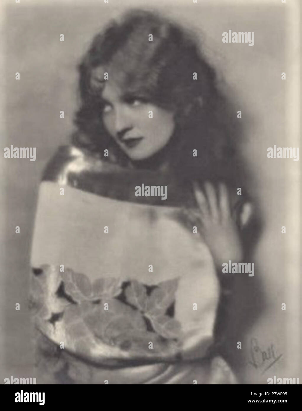 Doris kenyon hi-res stock photography and images - Alamy