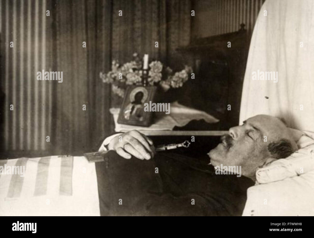 English: Exiled King Constantine I of Greece on his deathbed, Palermo, 1923 . 1923 97 ...
