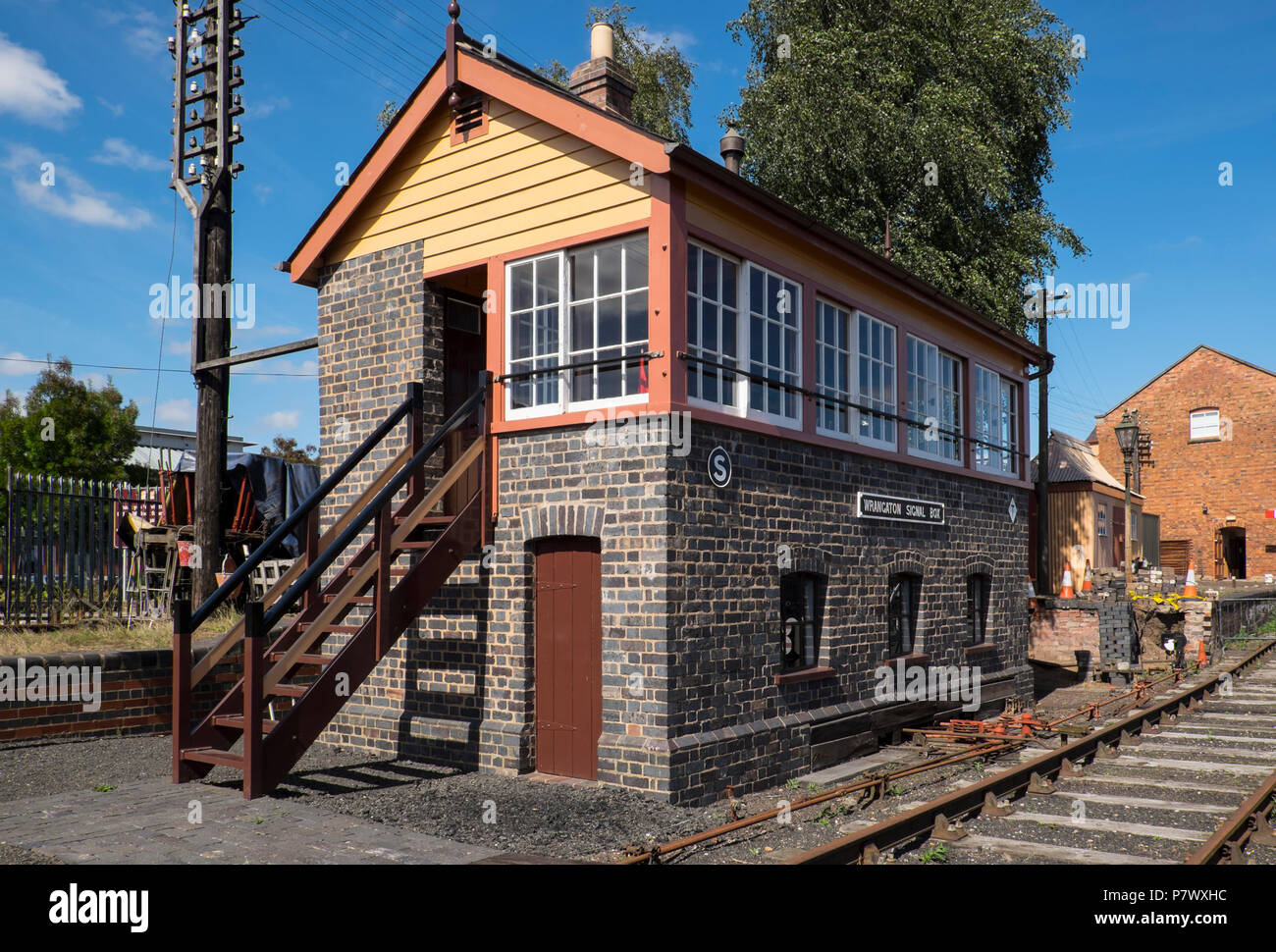 Kidderminster station hi-res stock photography and images - Alamy