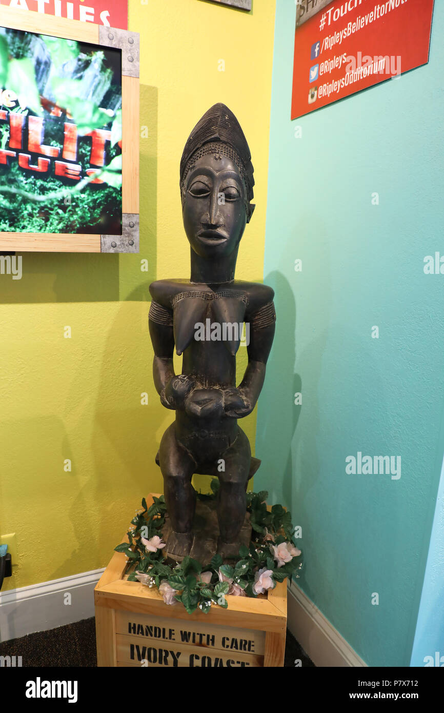 African Wooden Statue, Ripley's Believe It or Not, Orlando, Florida ...