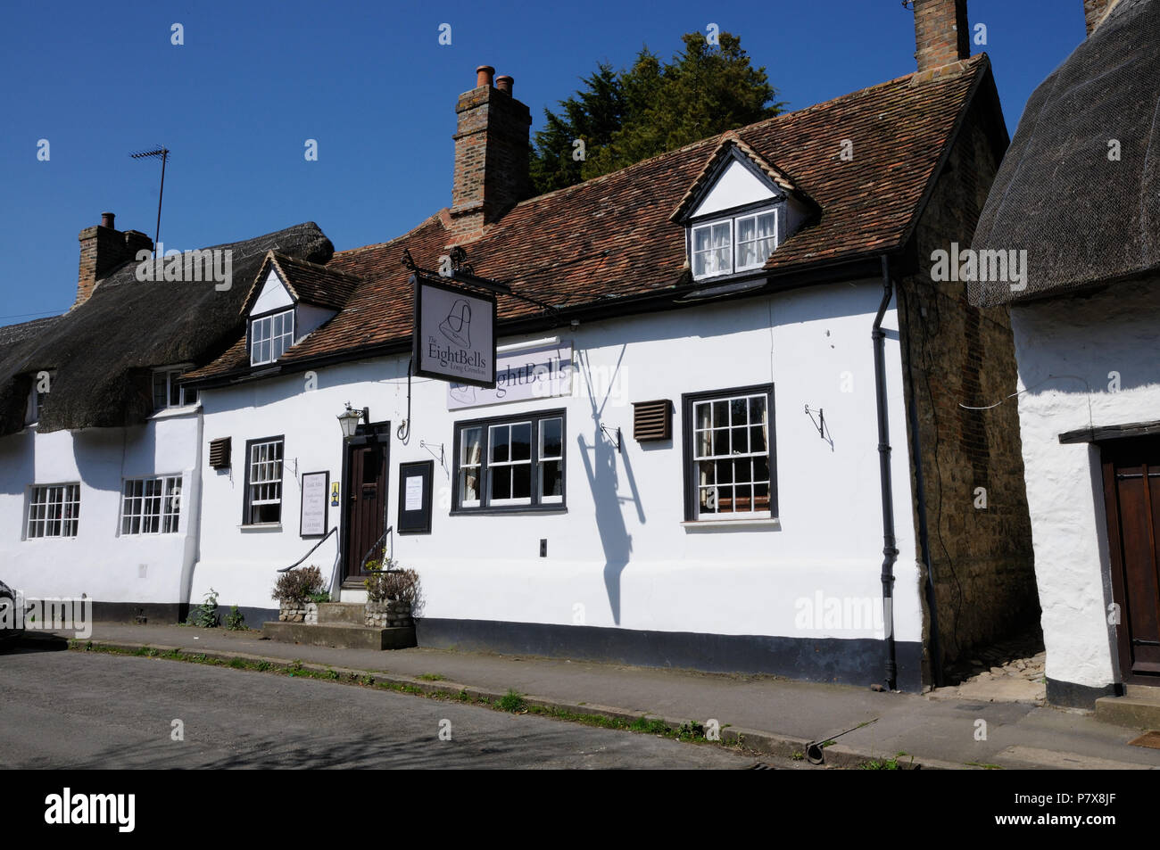 Eight Bells, Long Crendon, Buckinghamshire Stock Photo - Alamy