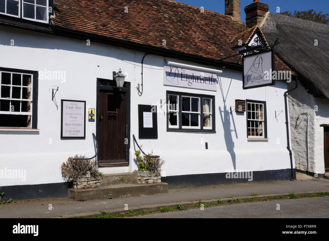 Eight Bells, Long Crendon, Buckinghamshire Stock Photo - Alamy