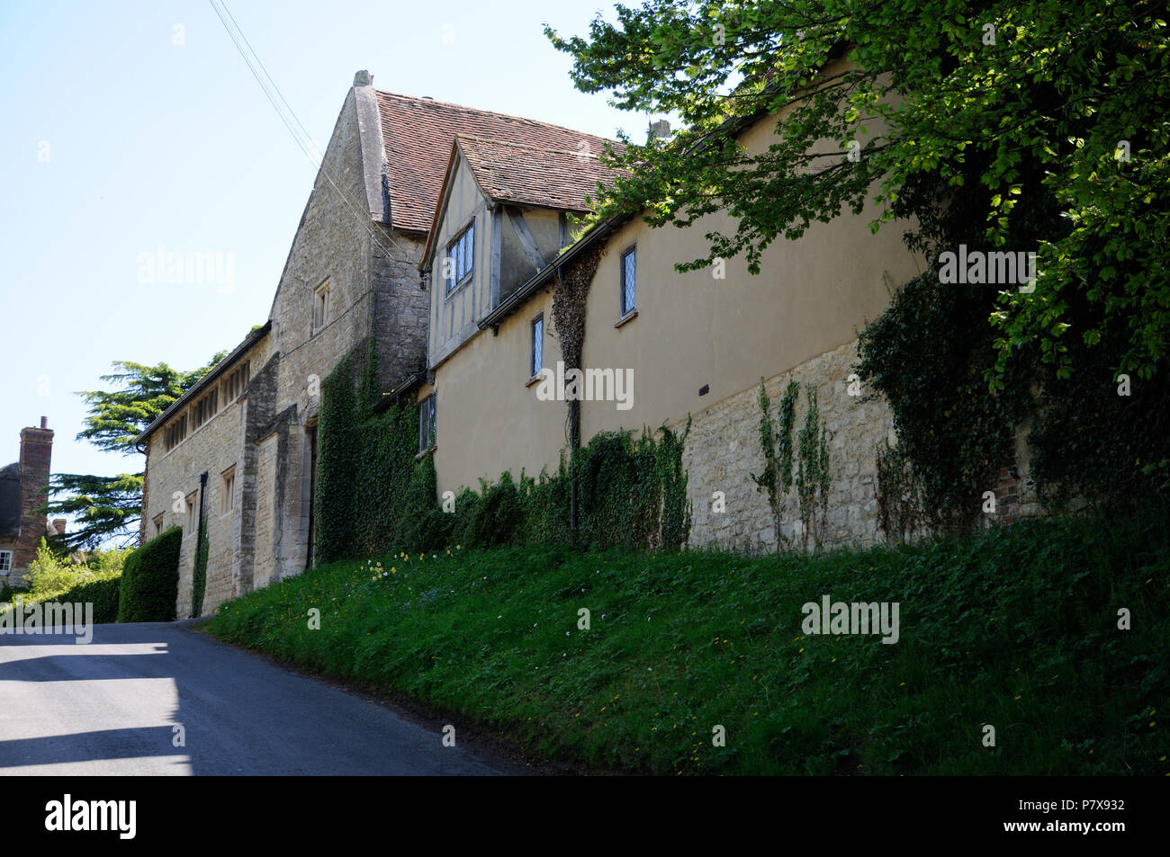 Long Crendon Manor, Long Crendon, Buckinghamshire Stock Photo - Alamy