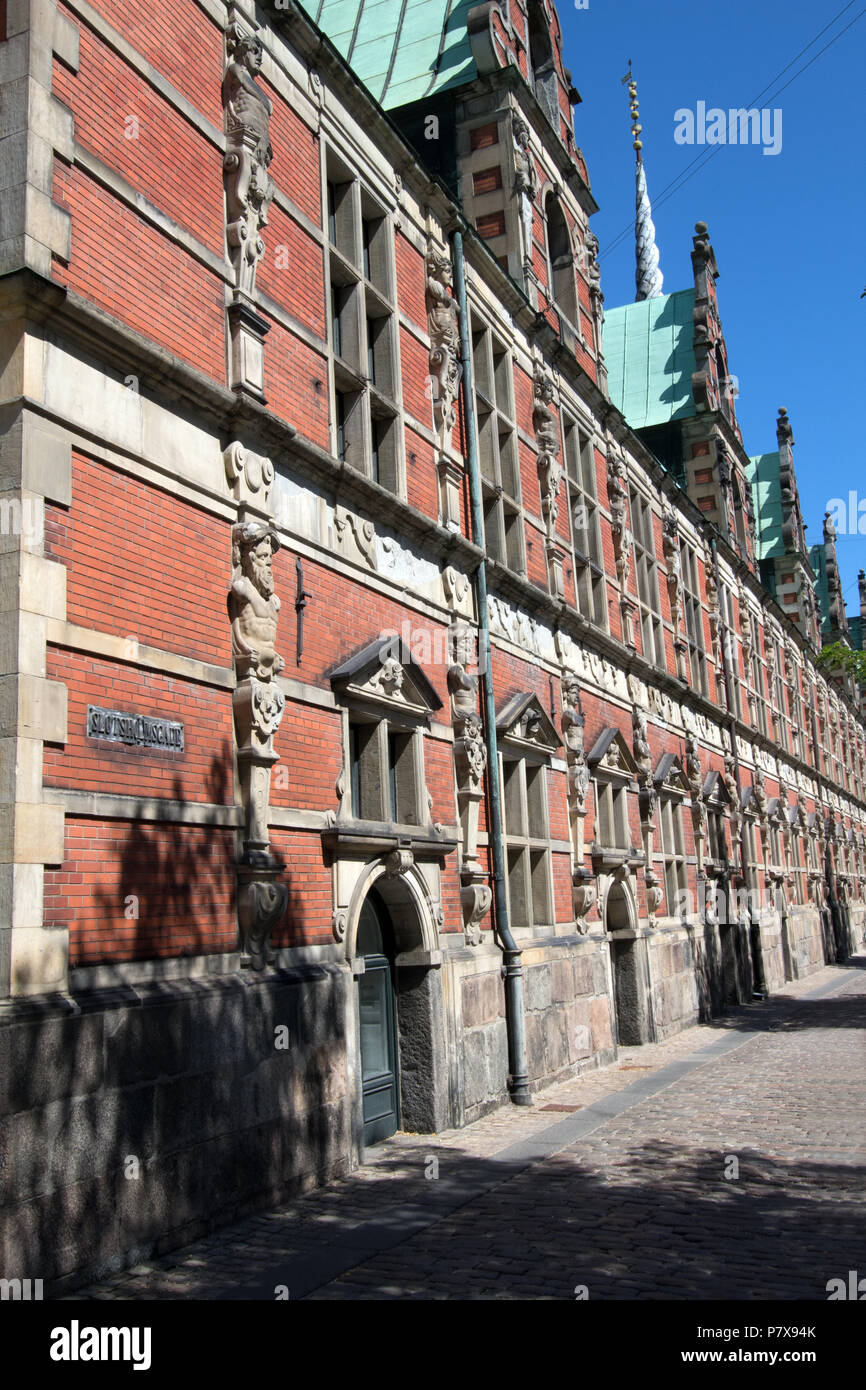 Dutch renaissance architecture hi-res stock photography and images - Alamy