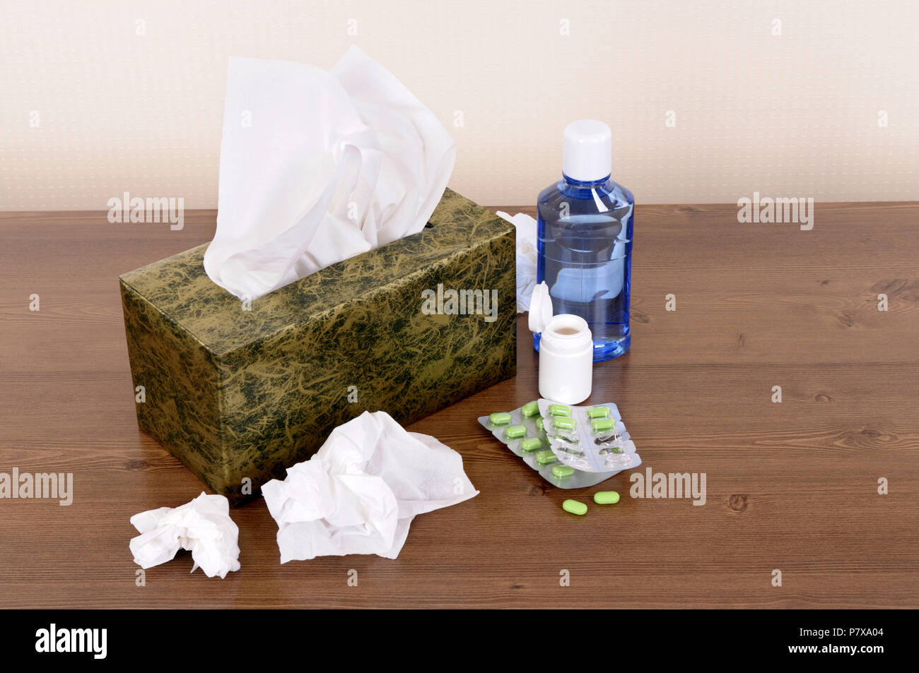 Tissue box desk hi-res stock photography and images - Alamy