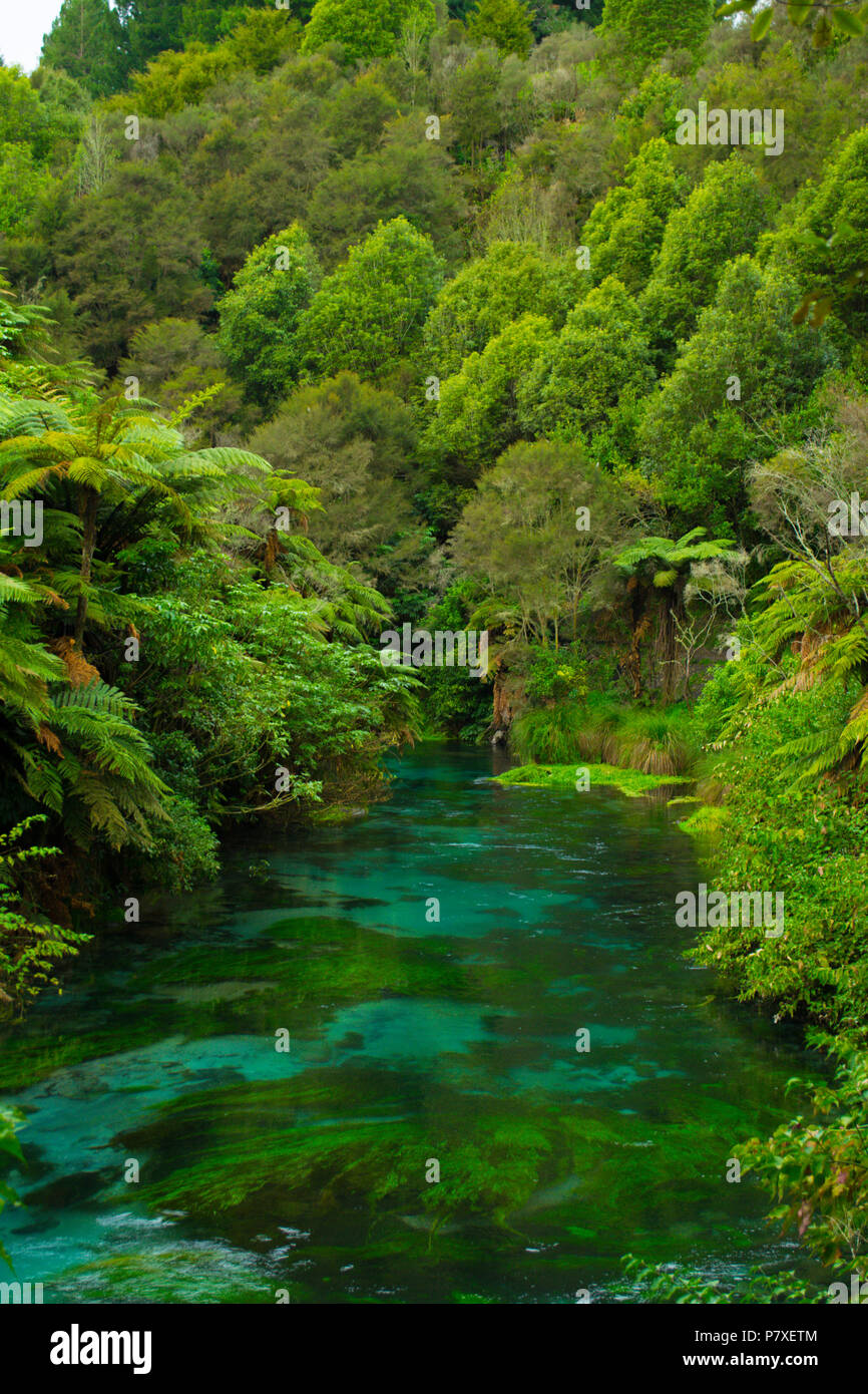 Crystal mountain new zealand hi-res stock photography and images - Alamy