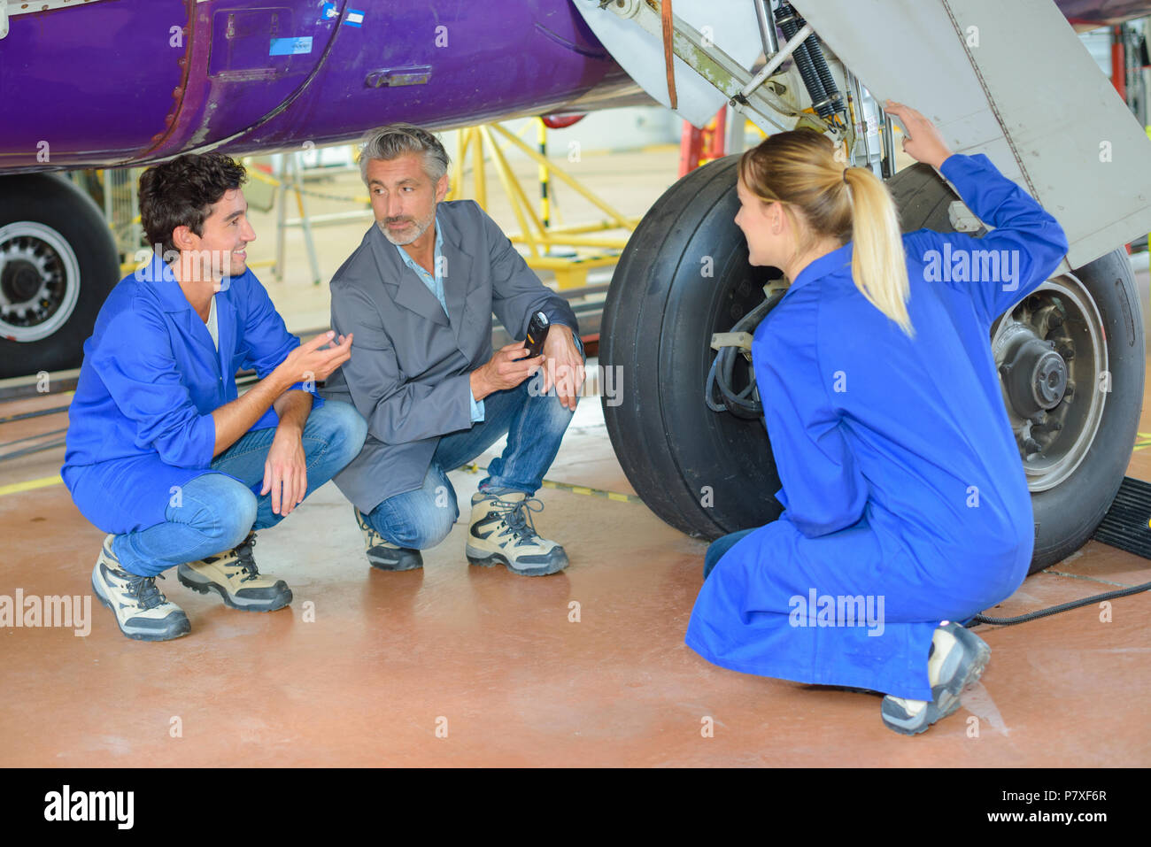 Team industrial aerospace engineers hi-res stock photography and images ...